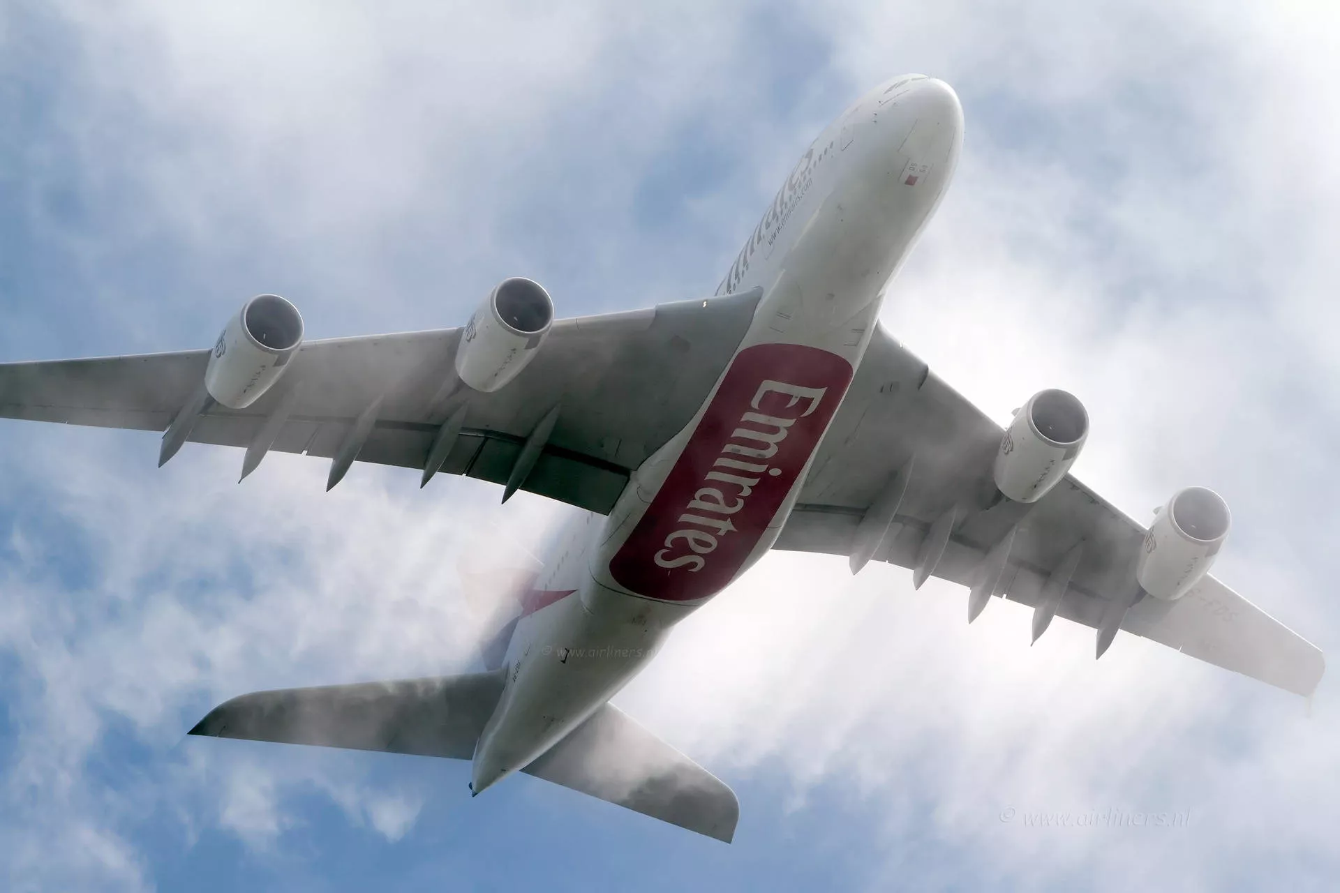 Emirates In The Sky Wallpapers - Wallpaper Cave