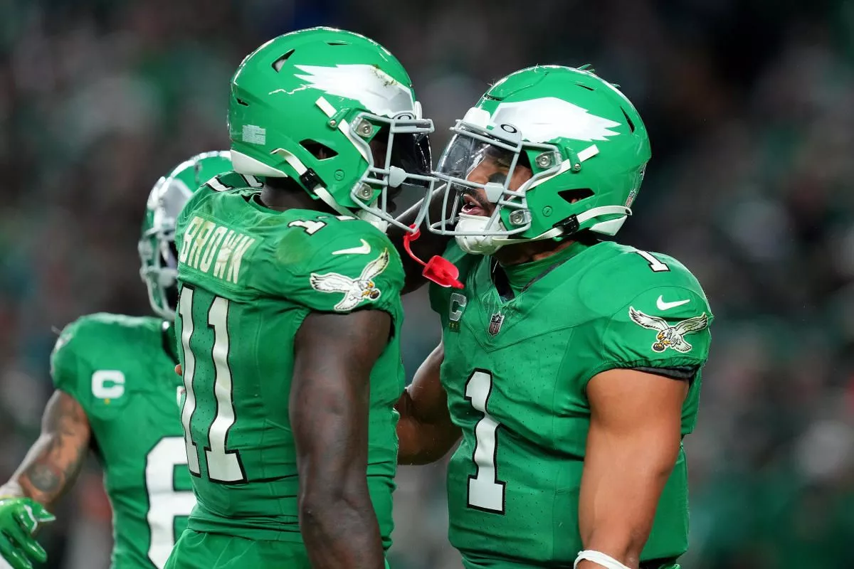 Jalen Hurts And A. J. Brown Wallpapers - Wallpaper Cave