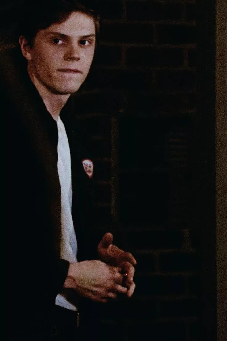 Kit Walker Wallpapers - Wallpaper Cave