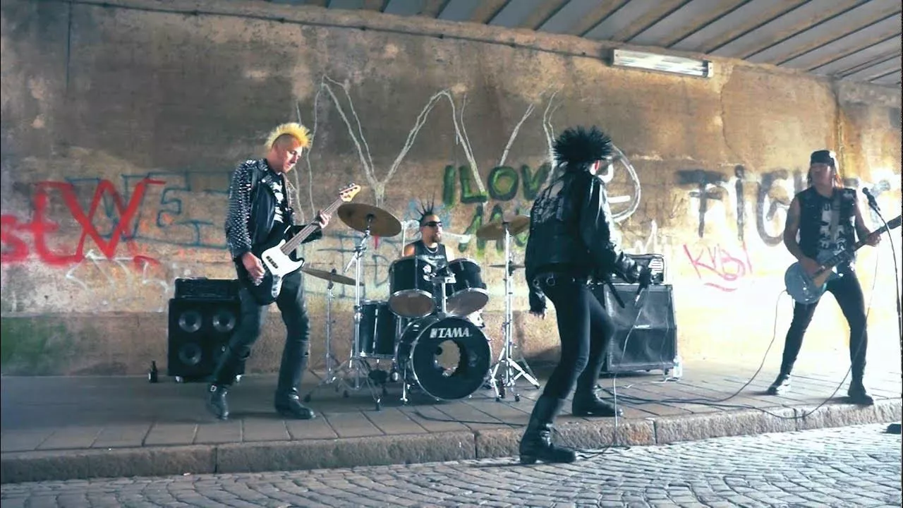 Total Chaos Wallpapers - Wallpaper Cave