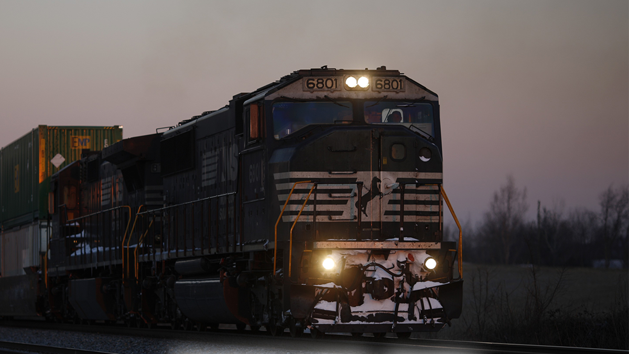 NS Train Wallpapers - Wallpaper Cave