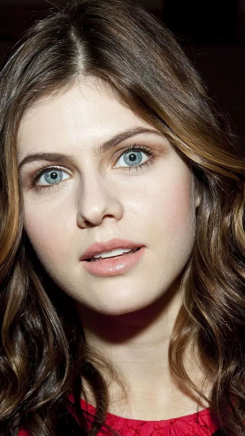 Alexandra Daddario iPhone Wallpapers - Wallpaper Cave
