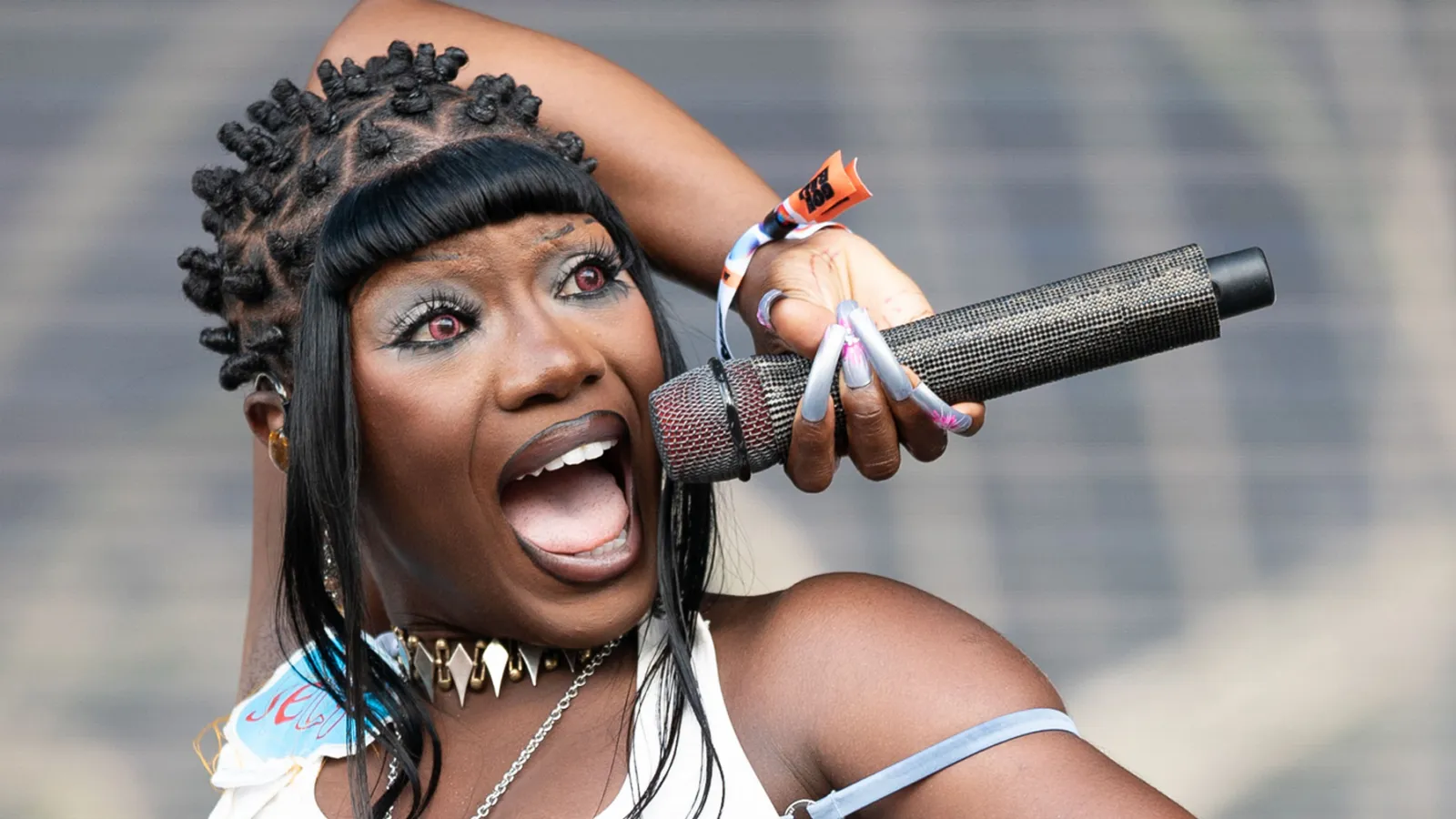 Alligator Bites Never Heal Wallpapers - Wallpaper Cave