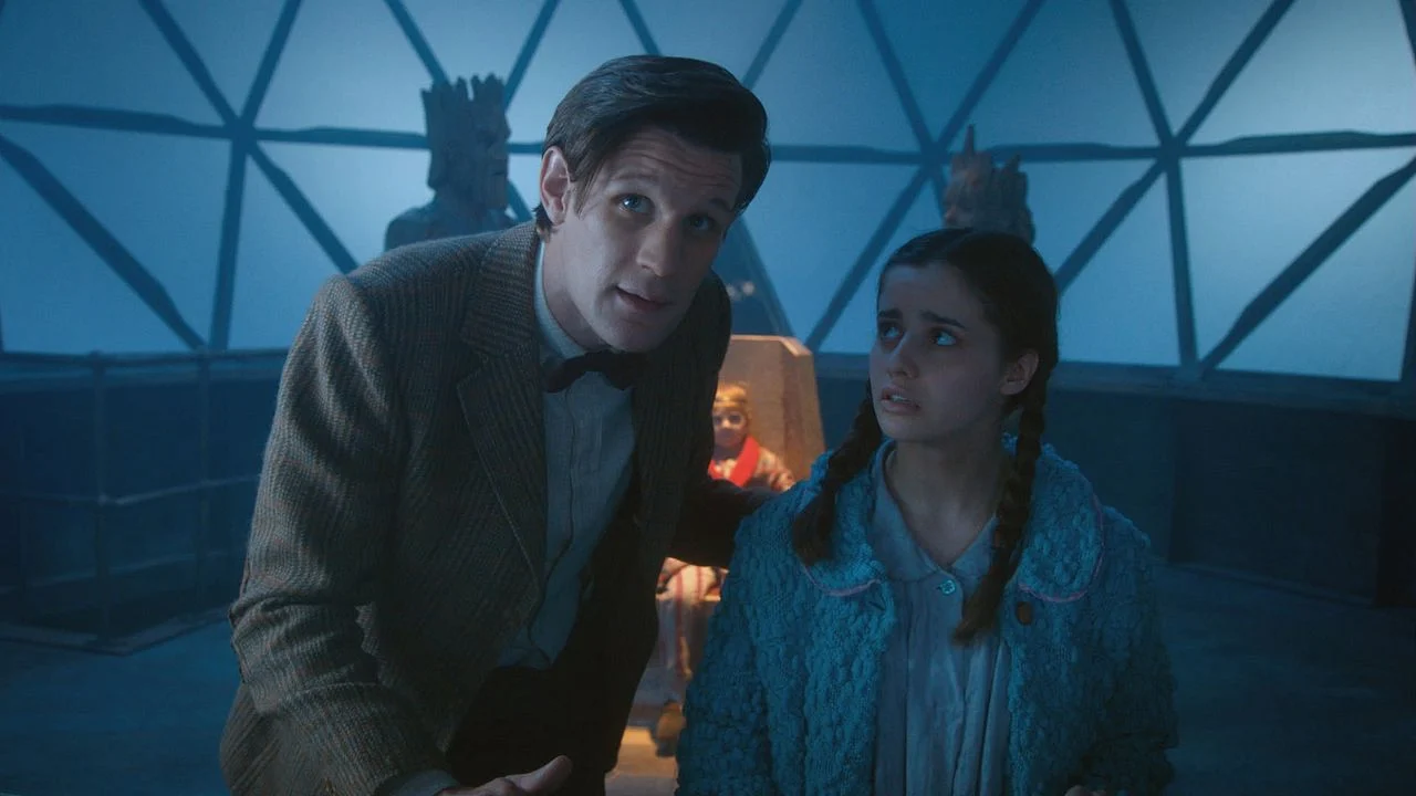 Holly Earl Wallpapers - Wallpaper Cave