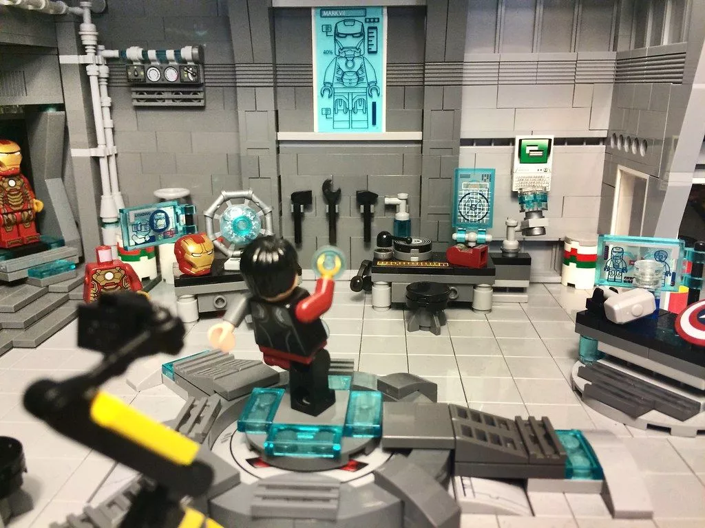 Tony Stark Workshop Wallpapers - Wallpaper Cave