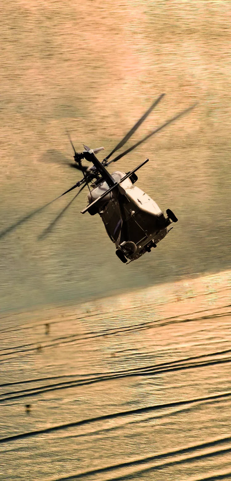 iPhone Helicopter Wallpapers - Wallpaper Cave