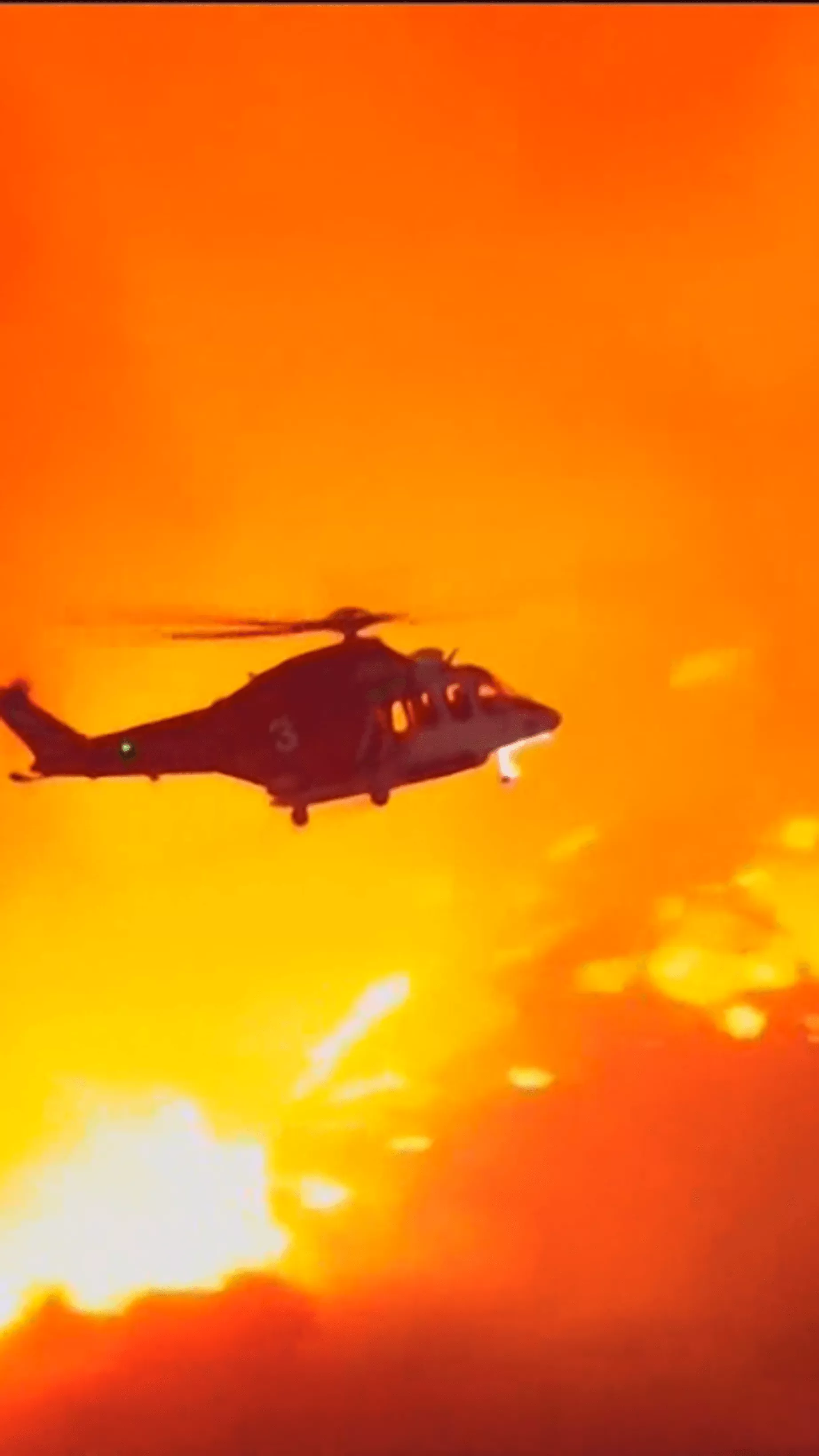 iPhone Helicopter Wallpapers - Wallpaper Cave