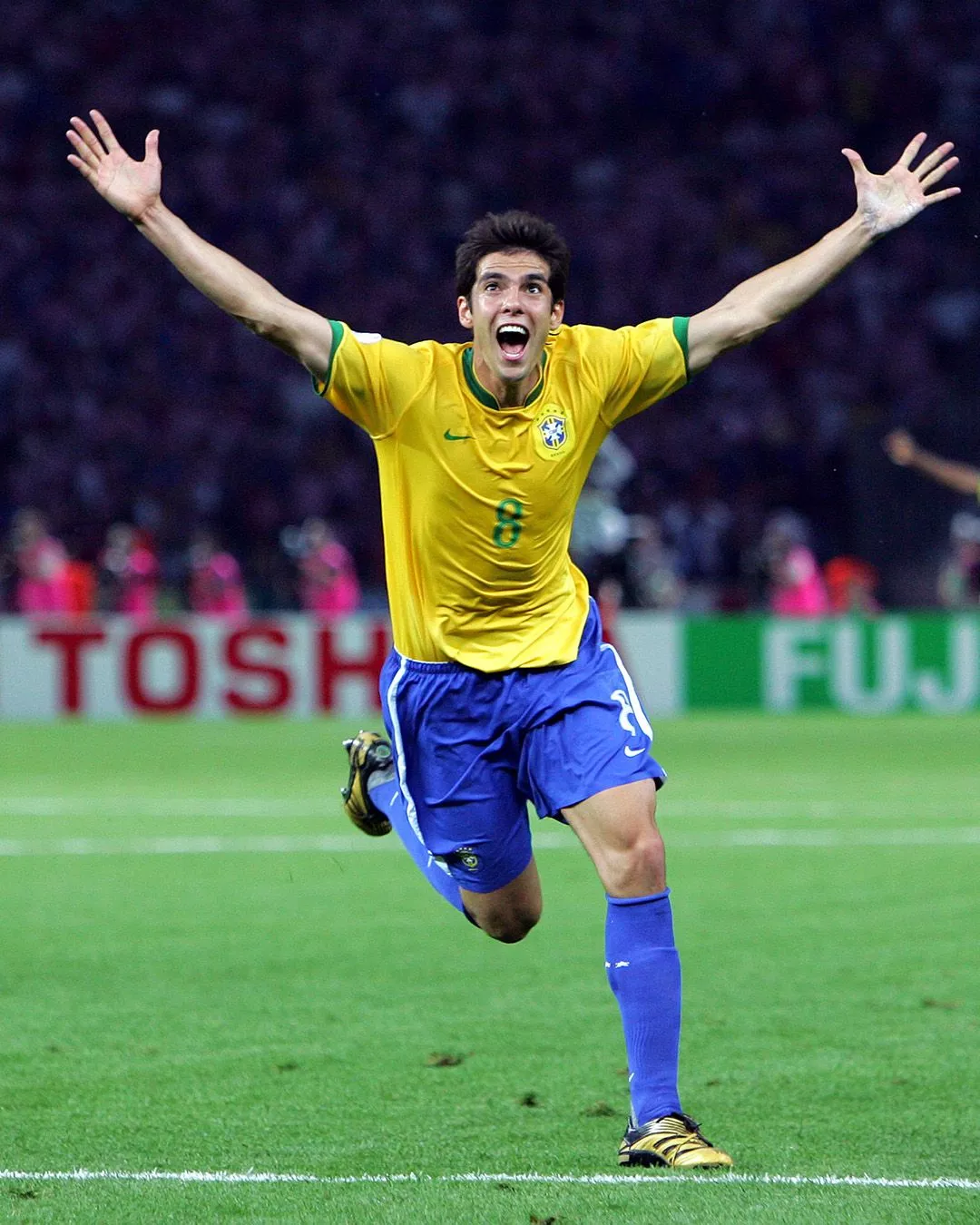 Kaka Brasil Wallpapers - Wallpaper Cave