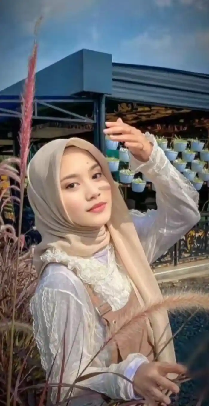 Hijab Girl Wallpapers - Wallpaper Cave