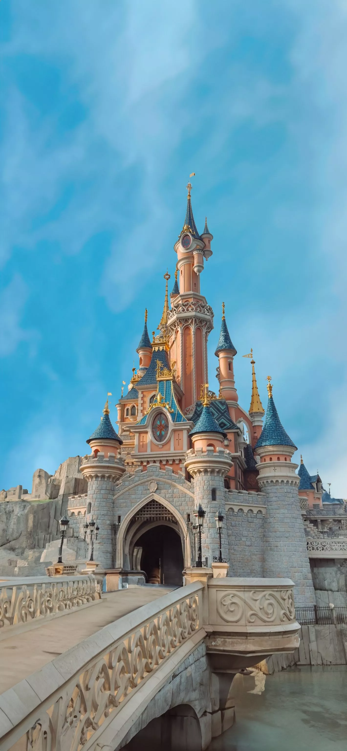 iPhone Disneyland Wallpapers - Wallpaper Cave