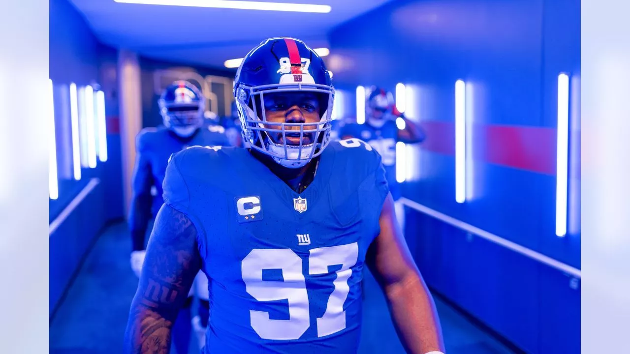 Dexter Lawrence II Wallpapers - Wallpaper Cave