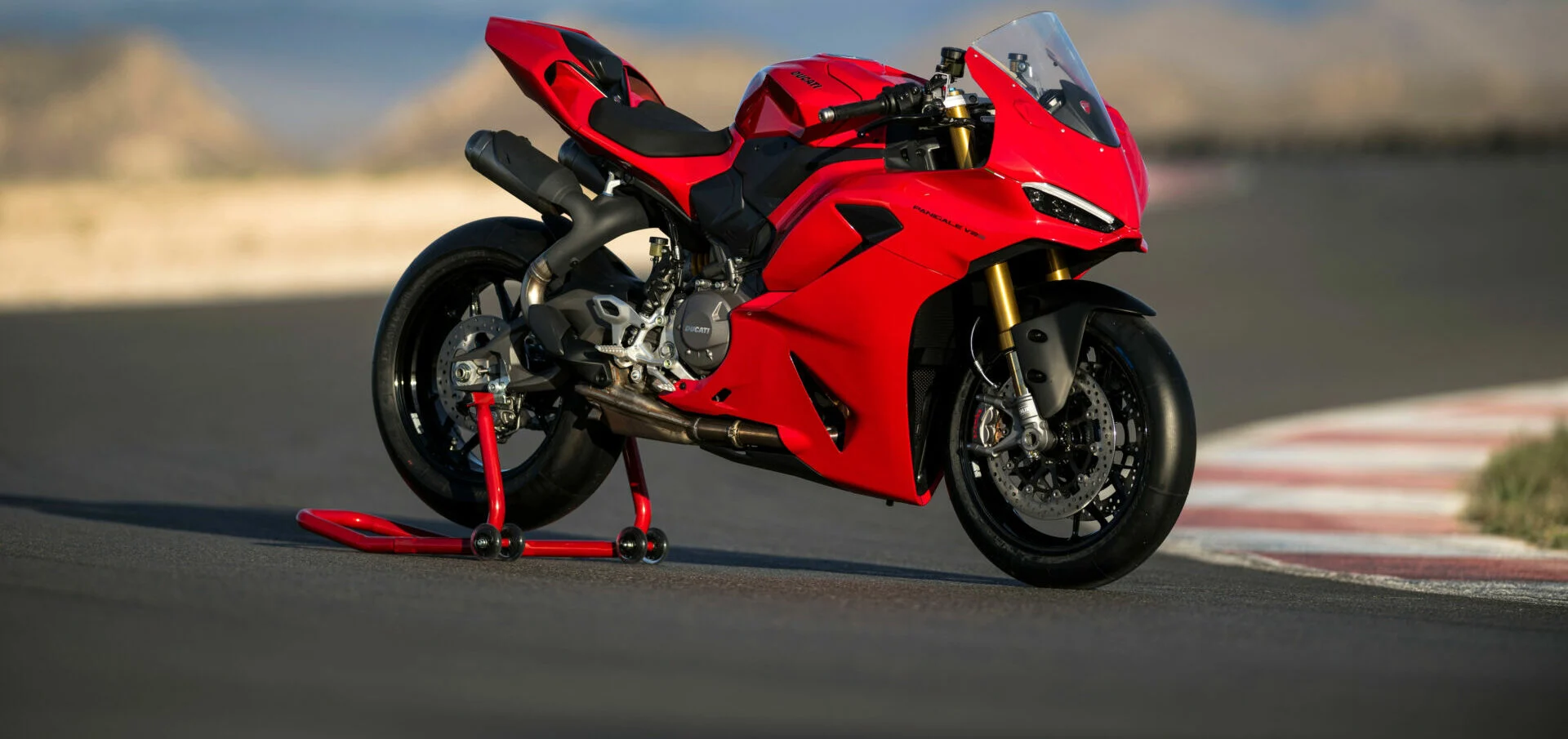 Ducati Panigale V4 2025 Wallpapers - Wallpaper Cave