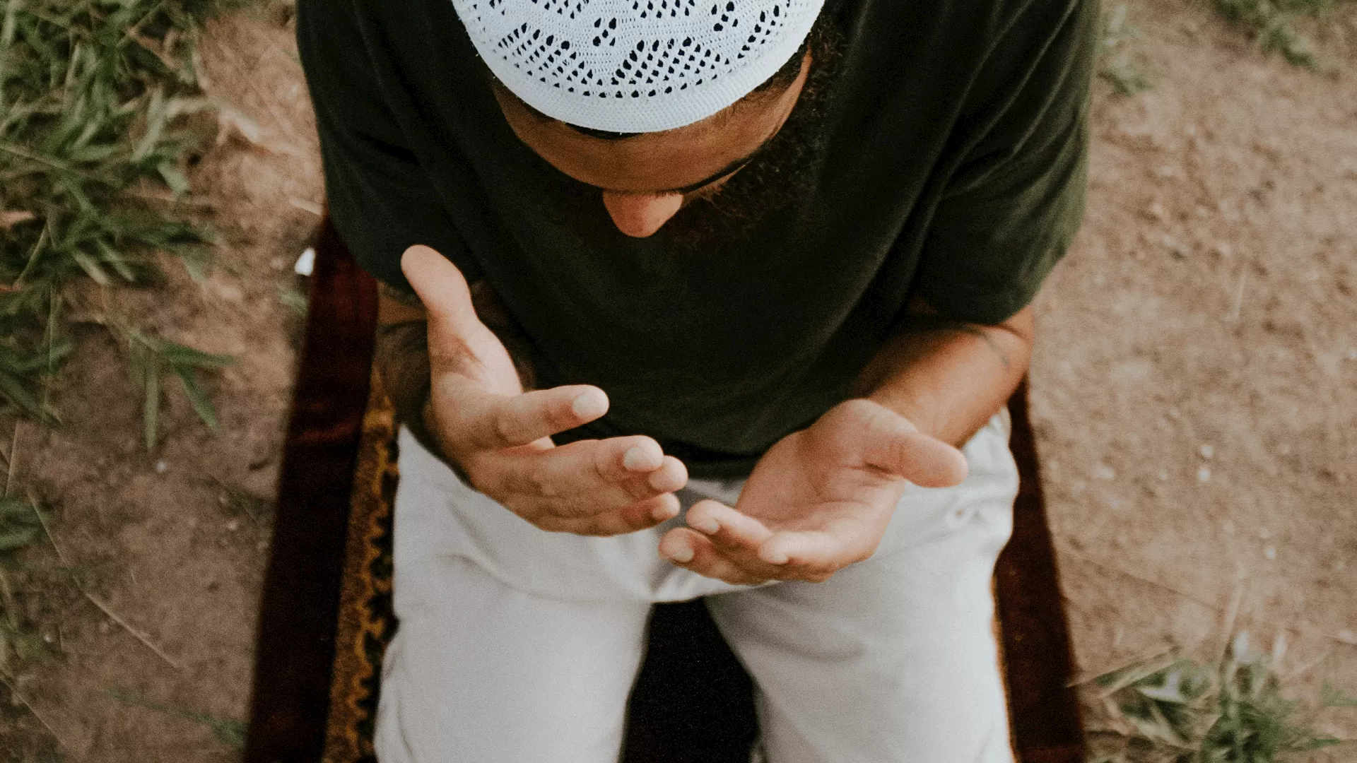 Islam Praying Hands Landscape Wallpapers - Wallpaper Cave