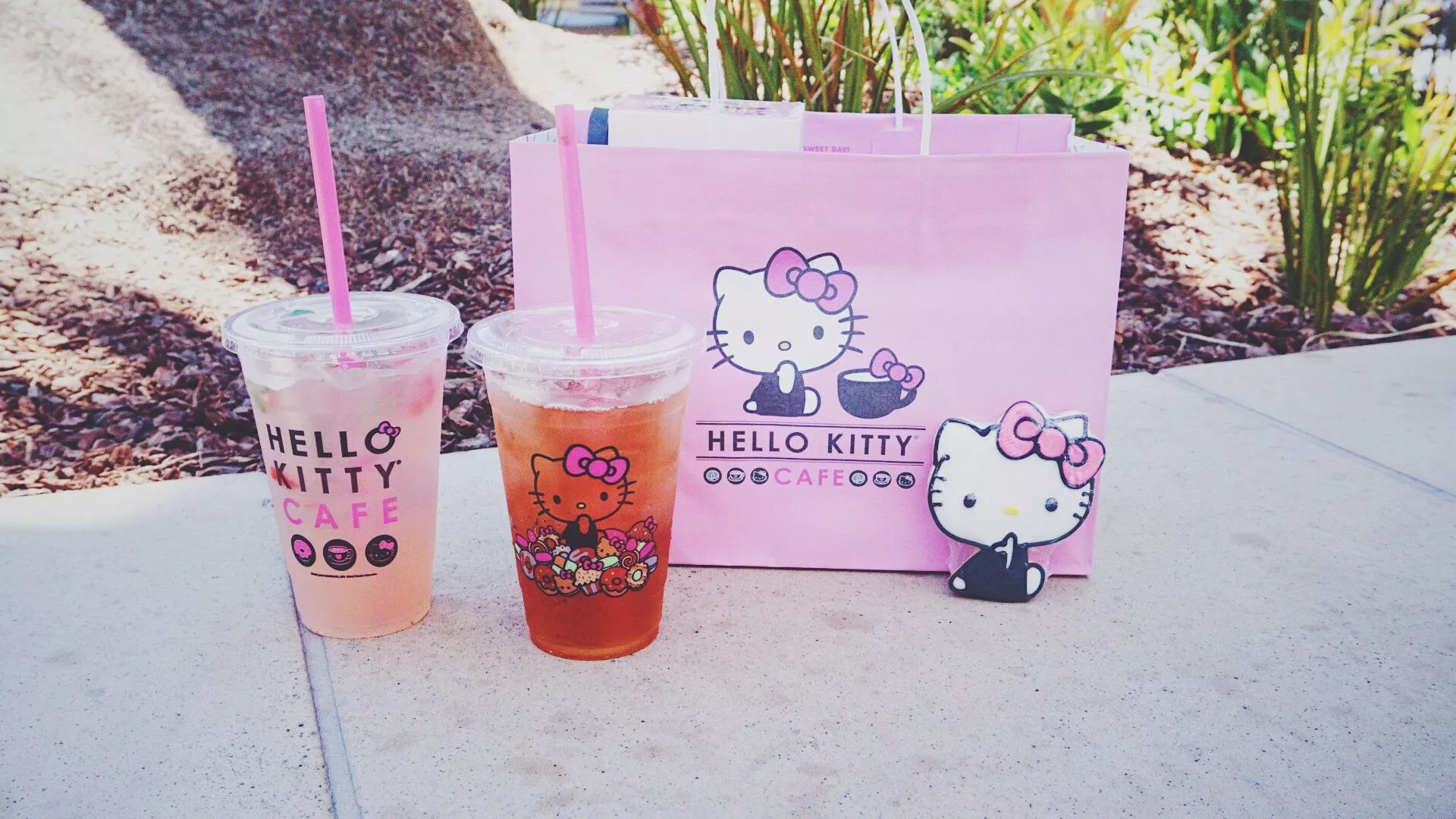 Hello Kitty Drink Wallpapers - Wallpaper Cave