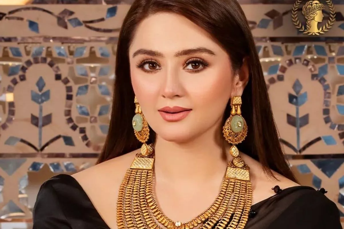 Durefishan Saleem Wallpapers - Wallpaper Cave