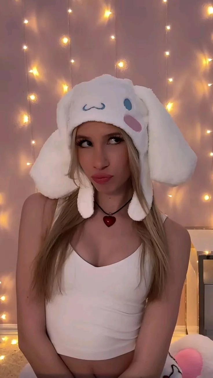 Lana Rae Wallpapers - Wallpaper Cave