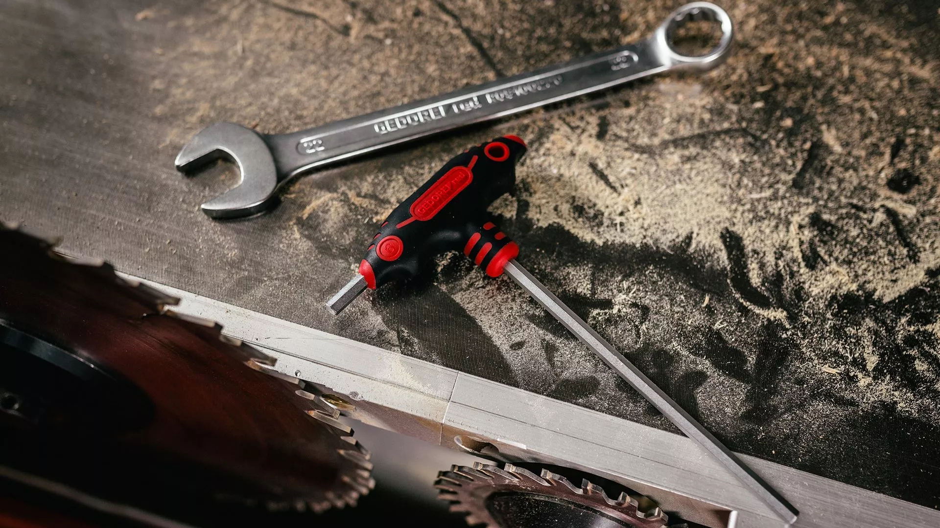 Hand Tools Wallpapers - Wallpaper Cave