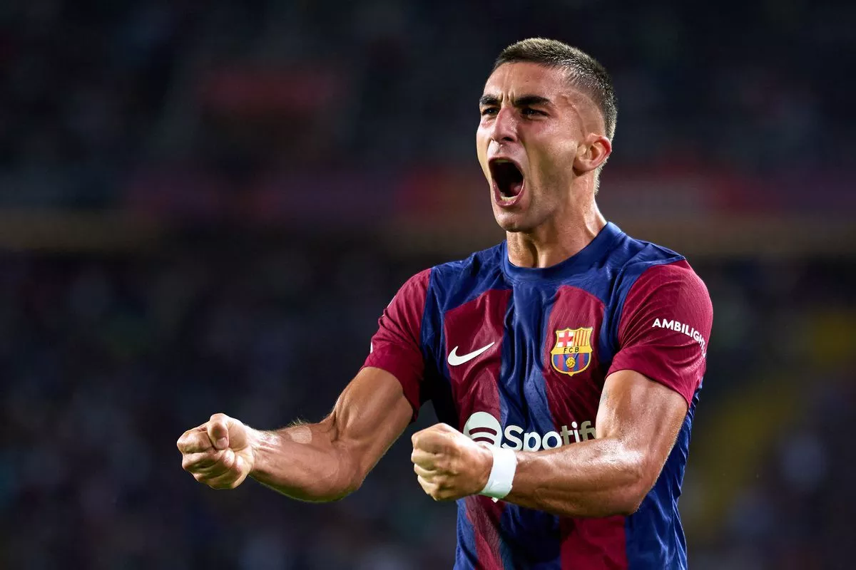 Ferran Torres 2025 Wallpapers - Wallpaper Cave