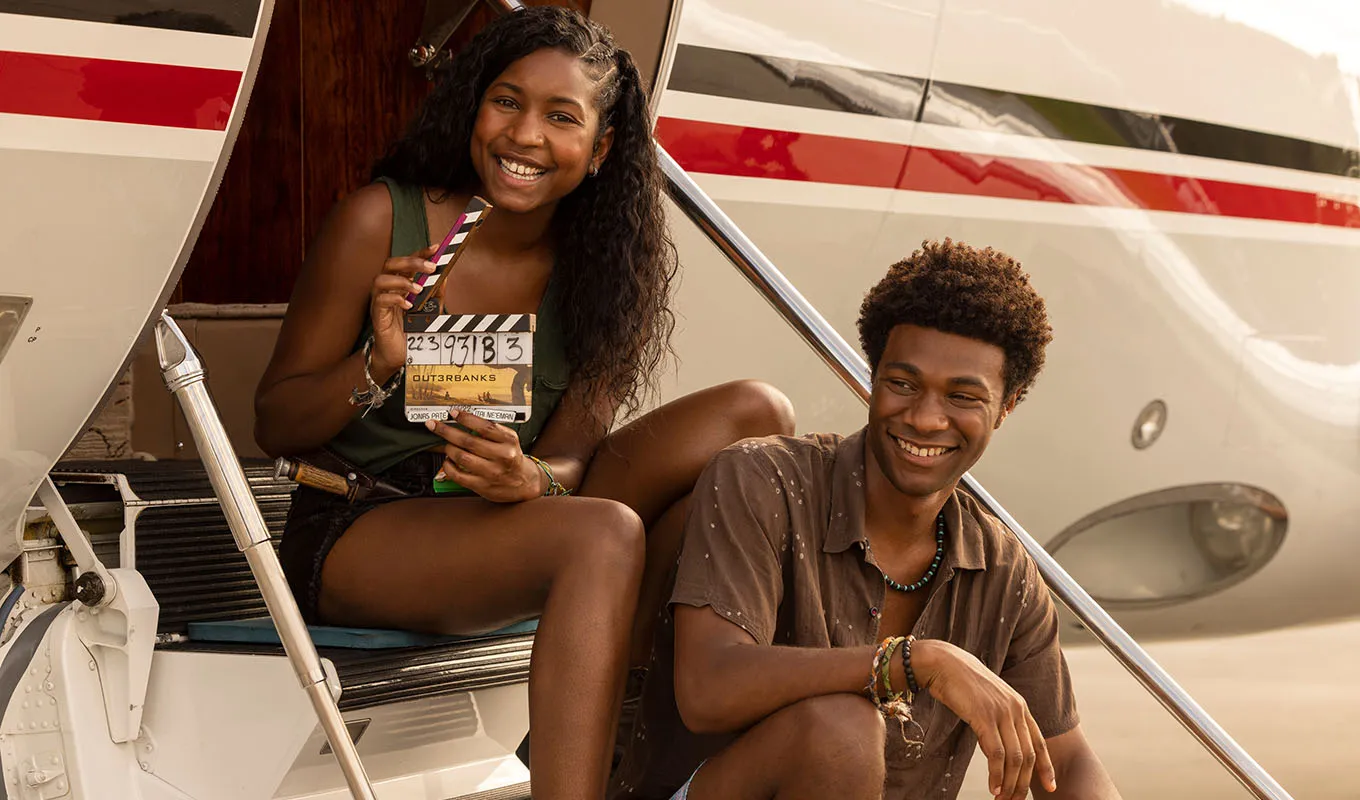 Outer Banks Cleo And Pope Wallpapers - Wallpaper Cave