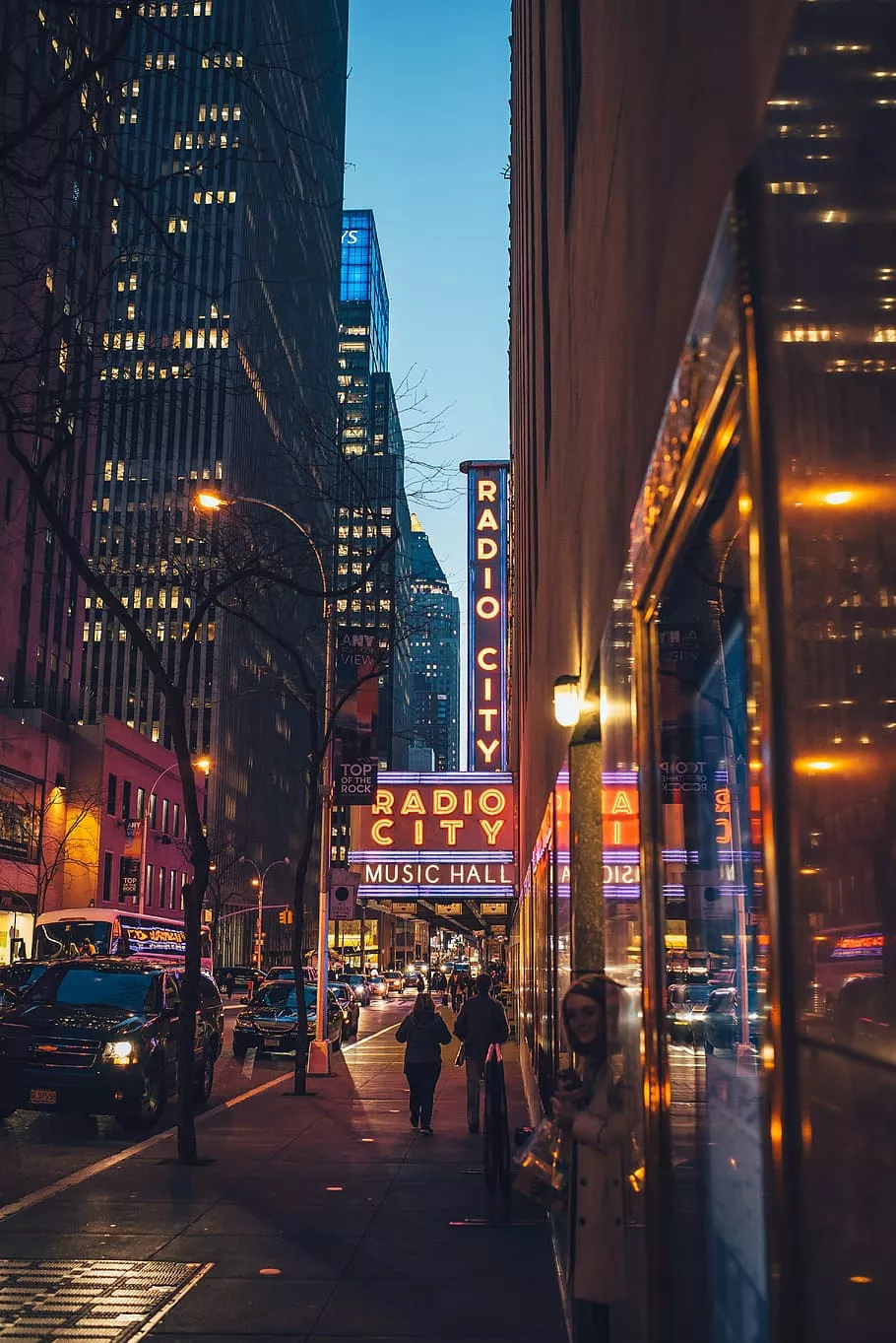Broadway iPhone Wallpapers - Wallpaper Cave