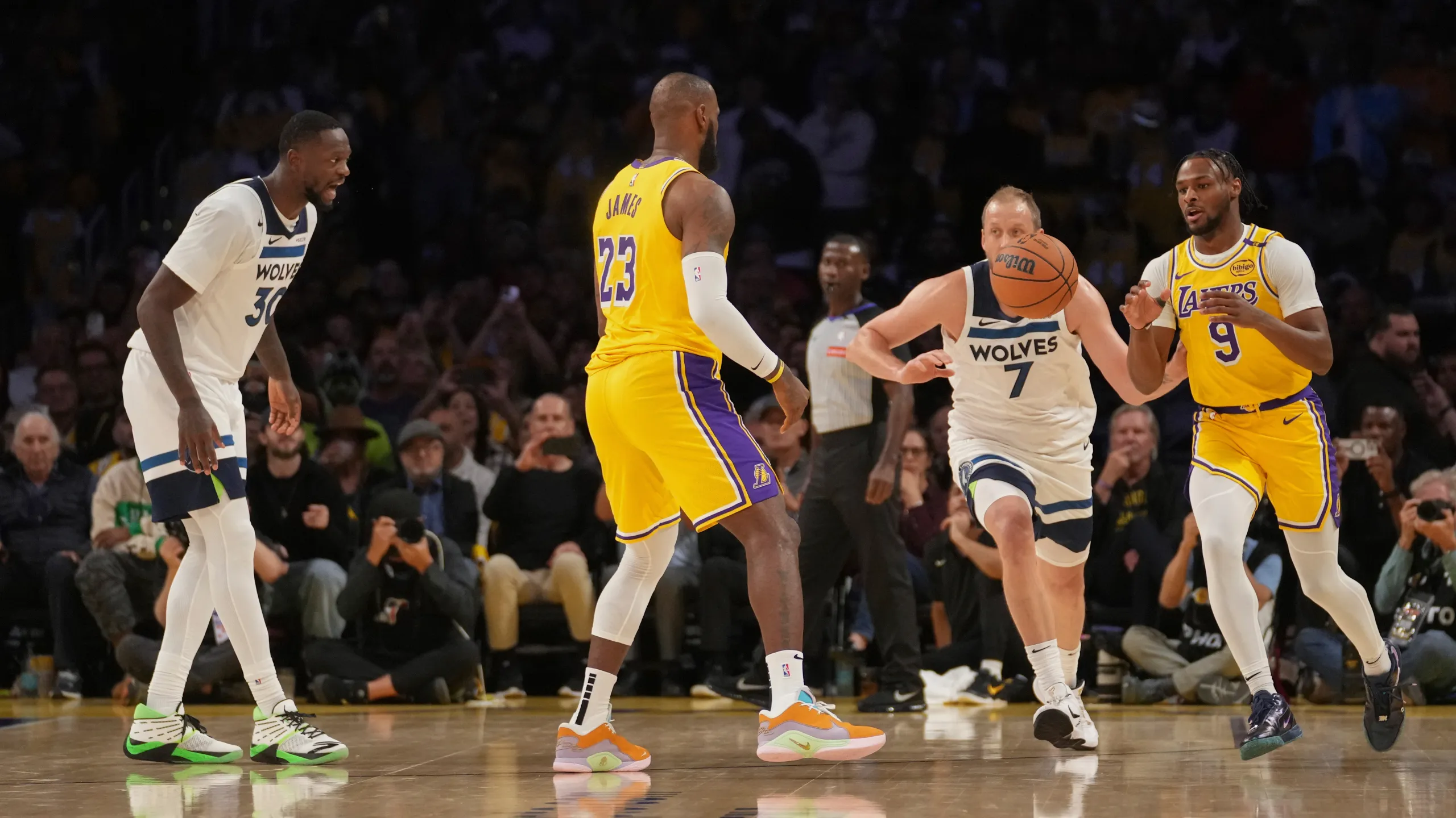 Lebron And Bronny Wallpapers - Wallpaper Cave