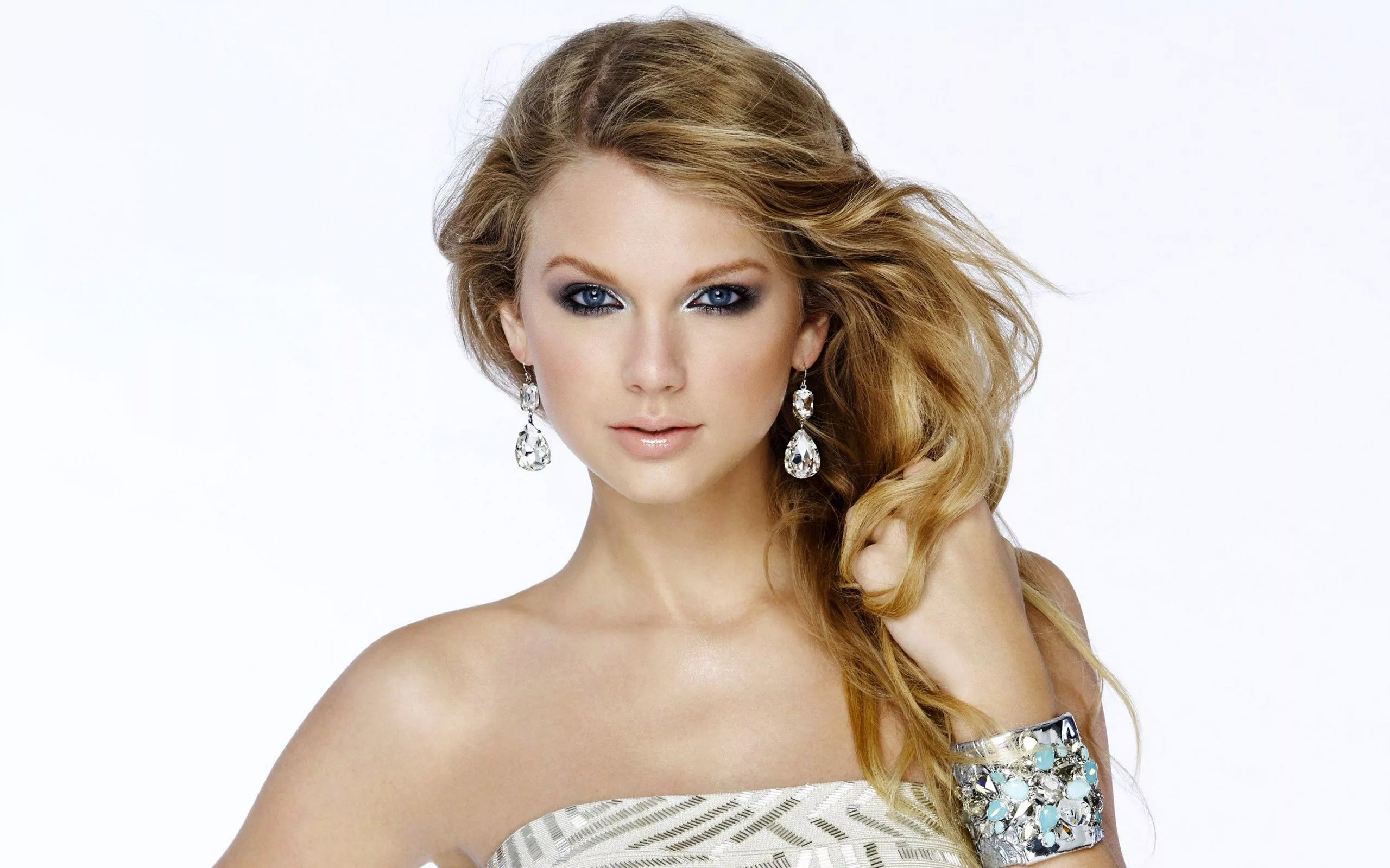Fashion Magazine Wallpapers - Wallpaper Cave