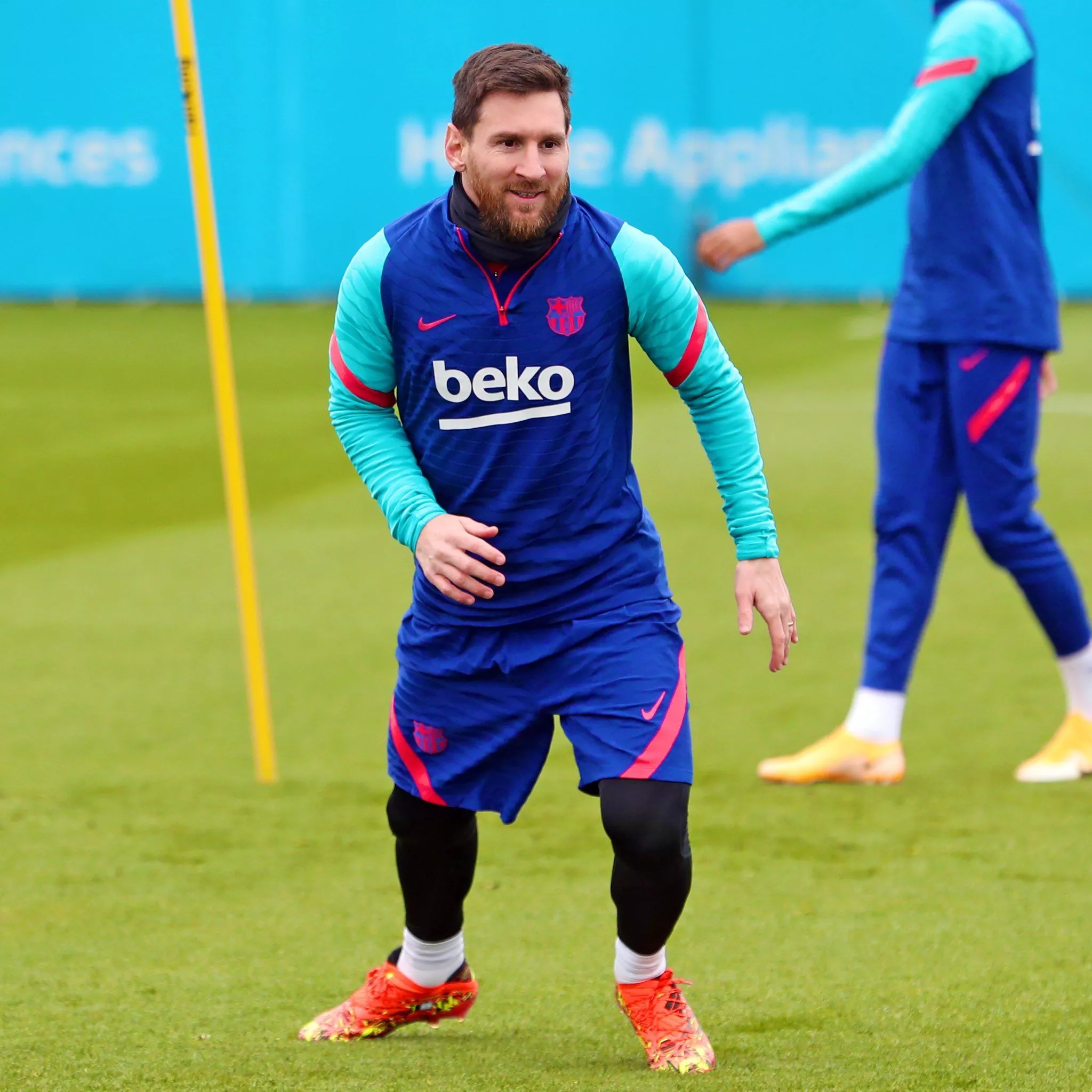 Messi Training Wallpapers - Wallpaper Cave