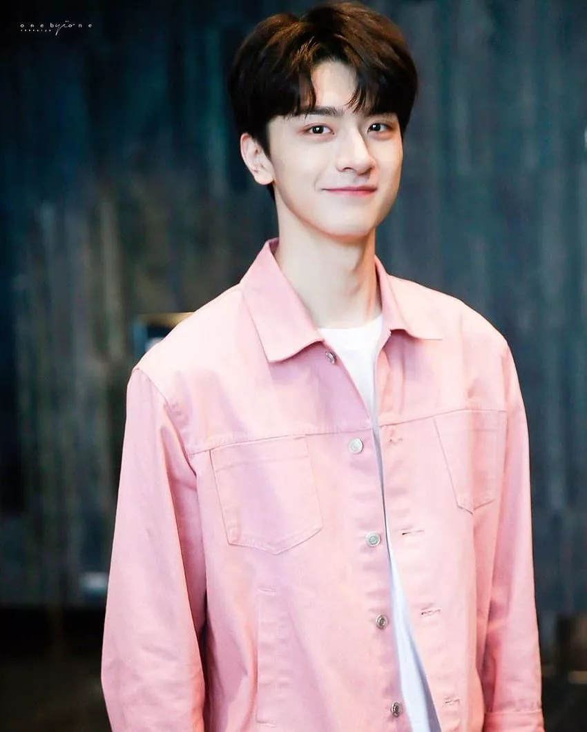 Lin Yi HD Wallpapers - Wallpaper Cave