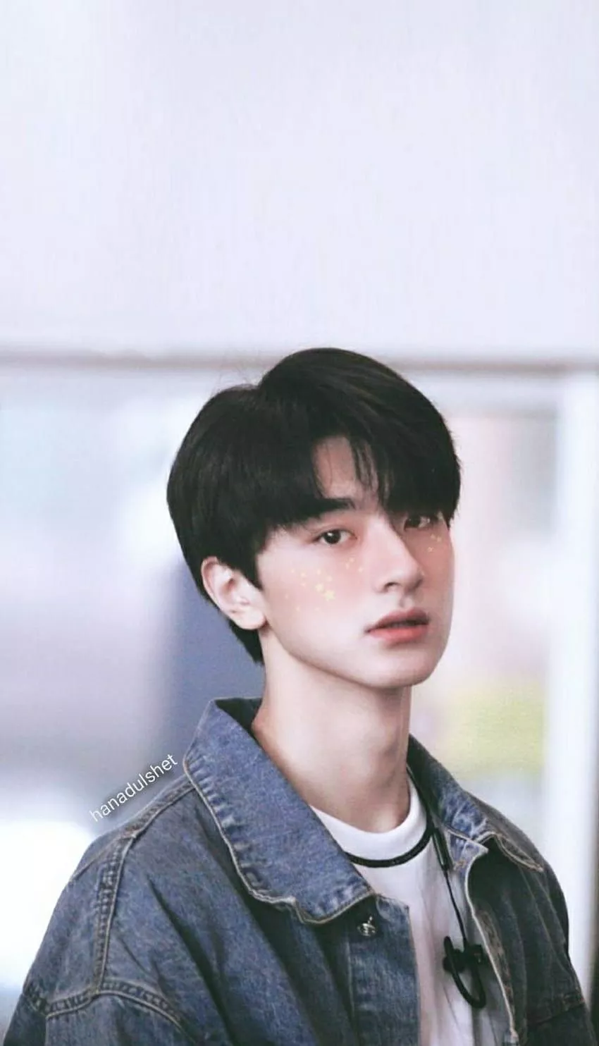 Lin Yi HD Wallpapers - Wallpaper Cave