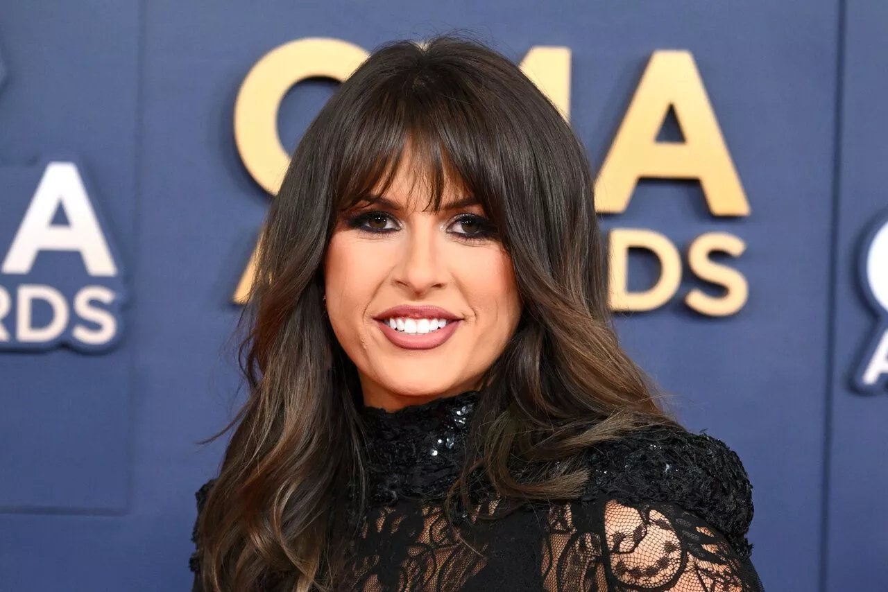 Ella Langley Wallpapers - Wallpaper Cave