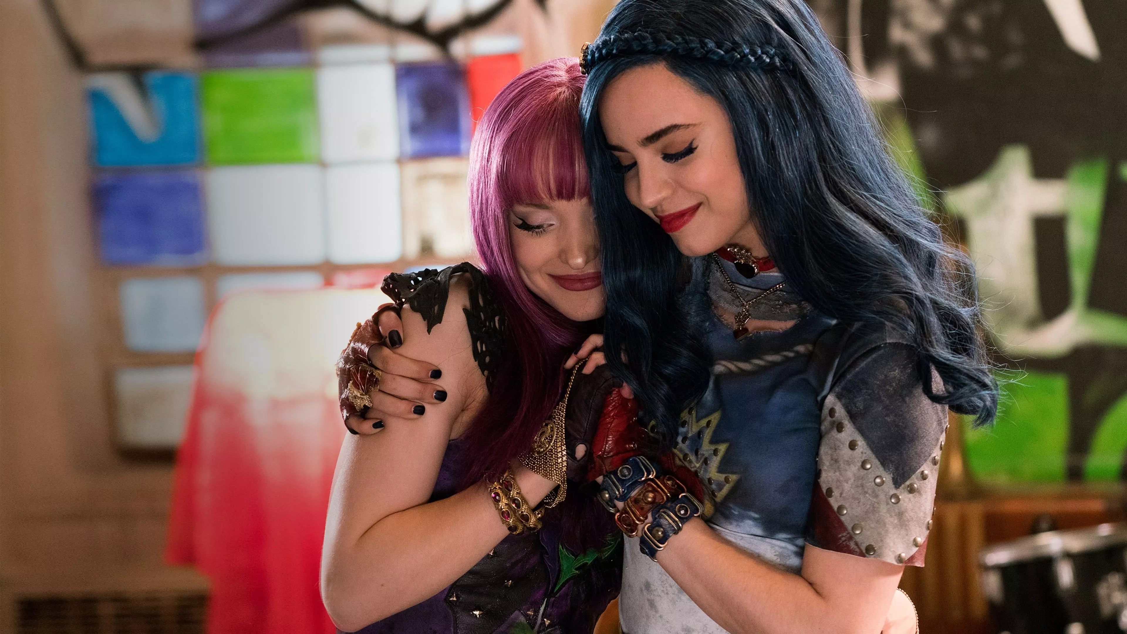 Mal And Evie Wallpapers - Wallpaper Cave