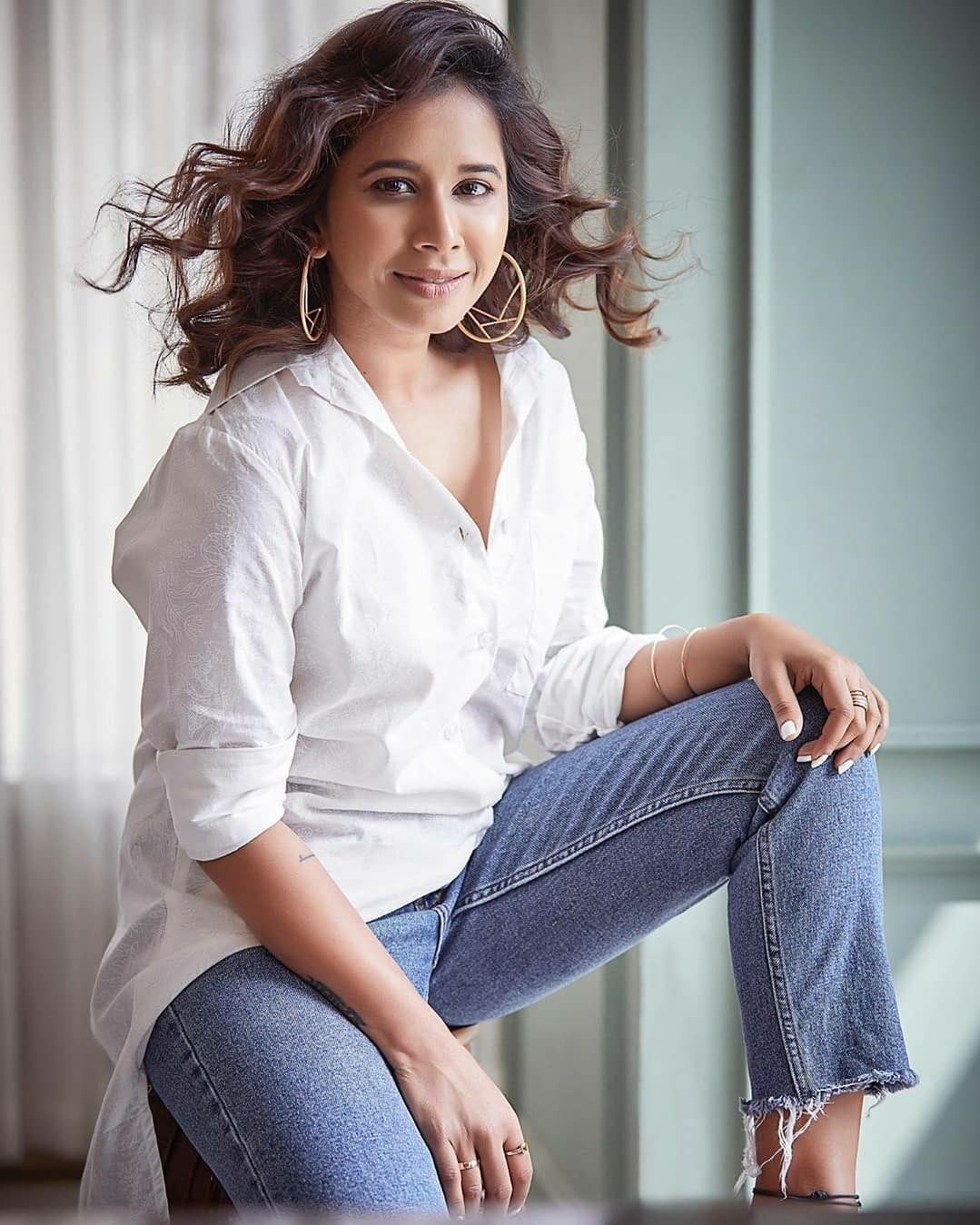 Shreya Bugde Wallpapers - Wallpaper Cave