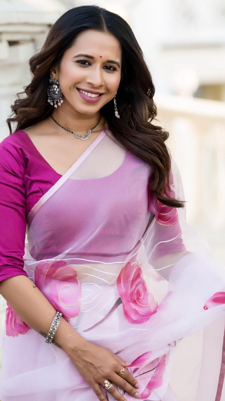 Shreya Bugde Wallpapers - Wallpaper Cave