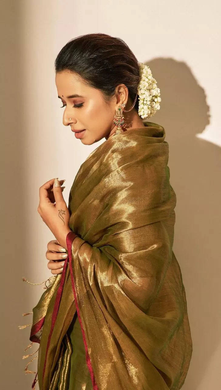 Shreya Bugde Wallpapers - Wallpaper Cave