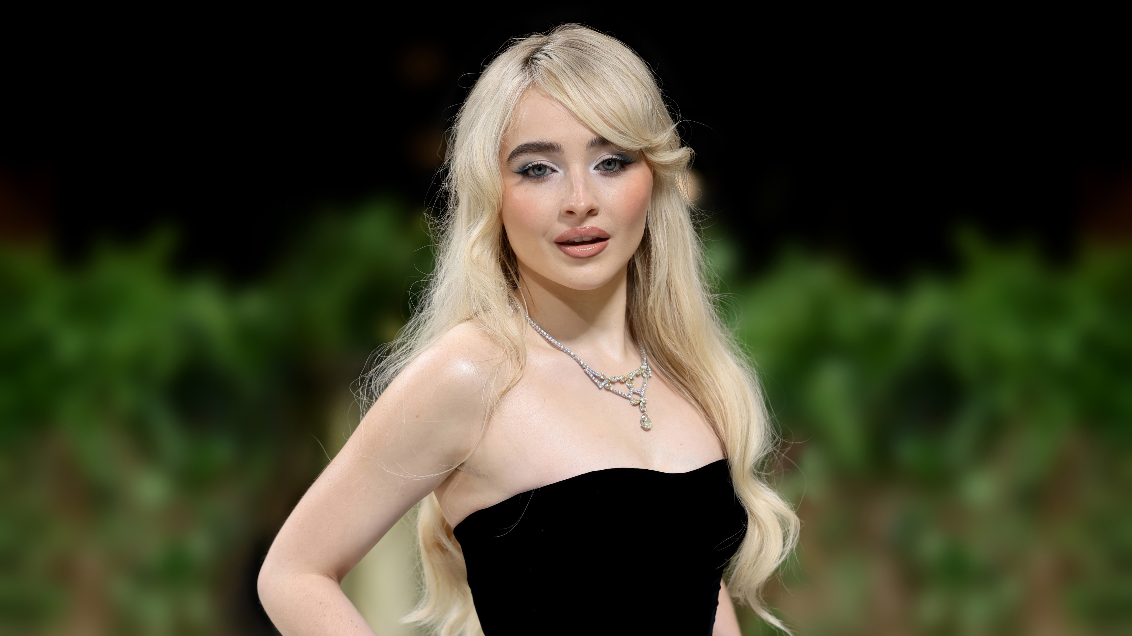 Sabrina Carpenter 2025 Wallpapers - Wallpaper Cave