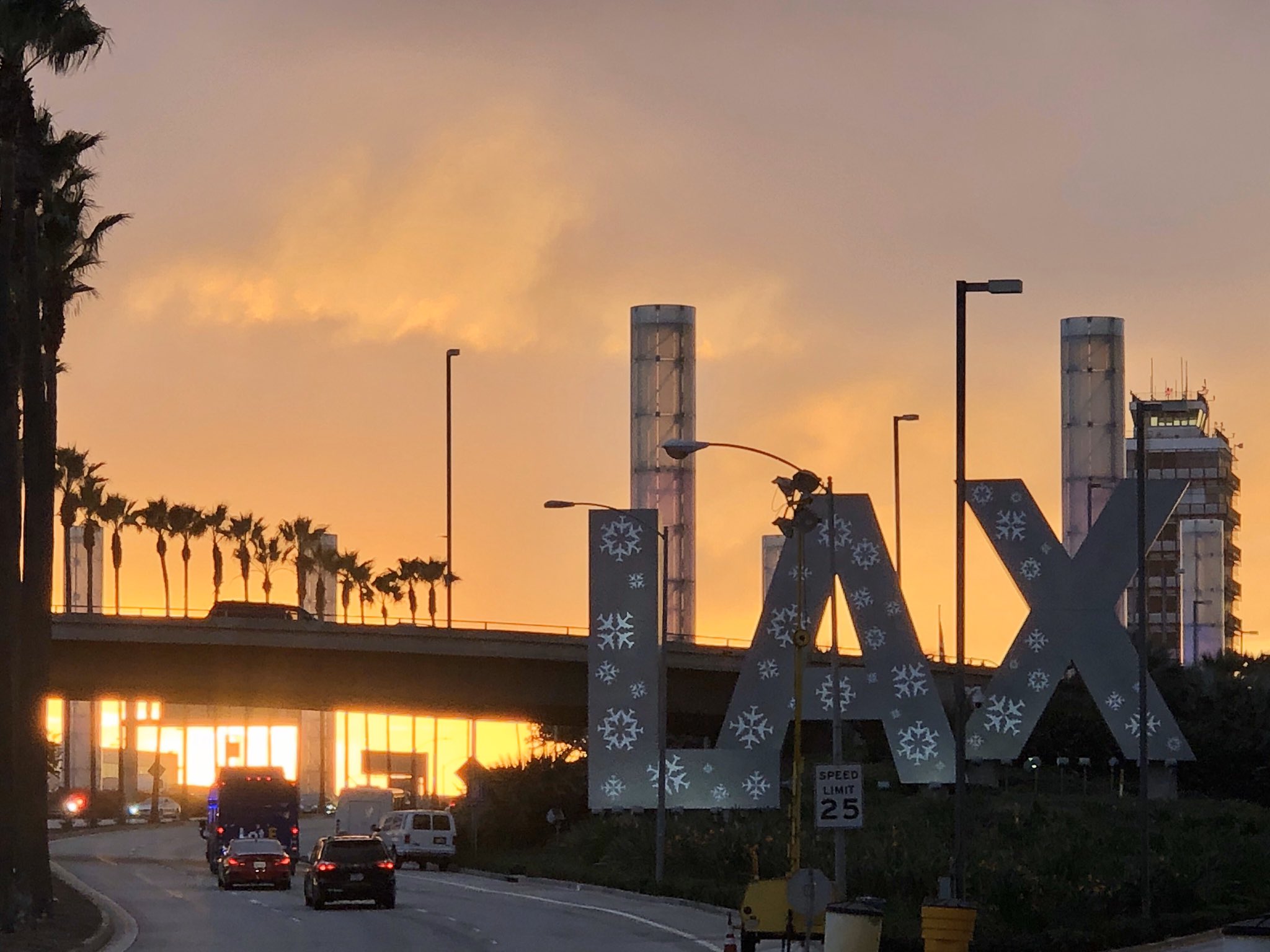 Los Angeles Airport Wallpapers - Wallpaper Cave