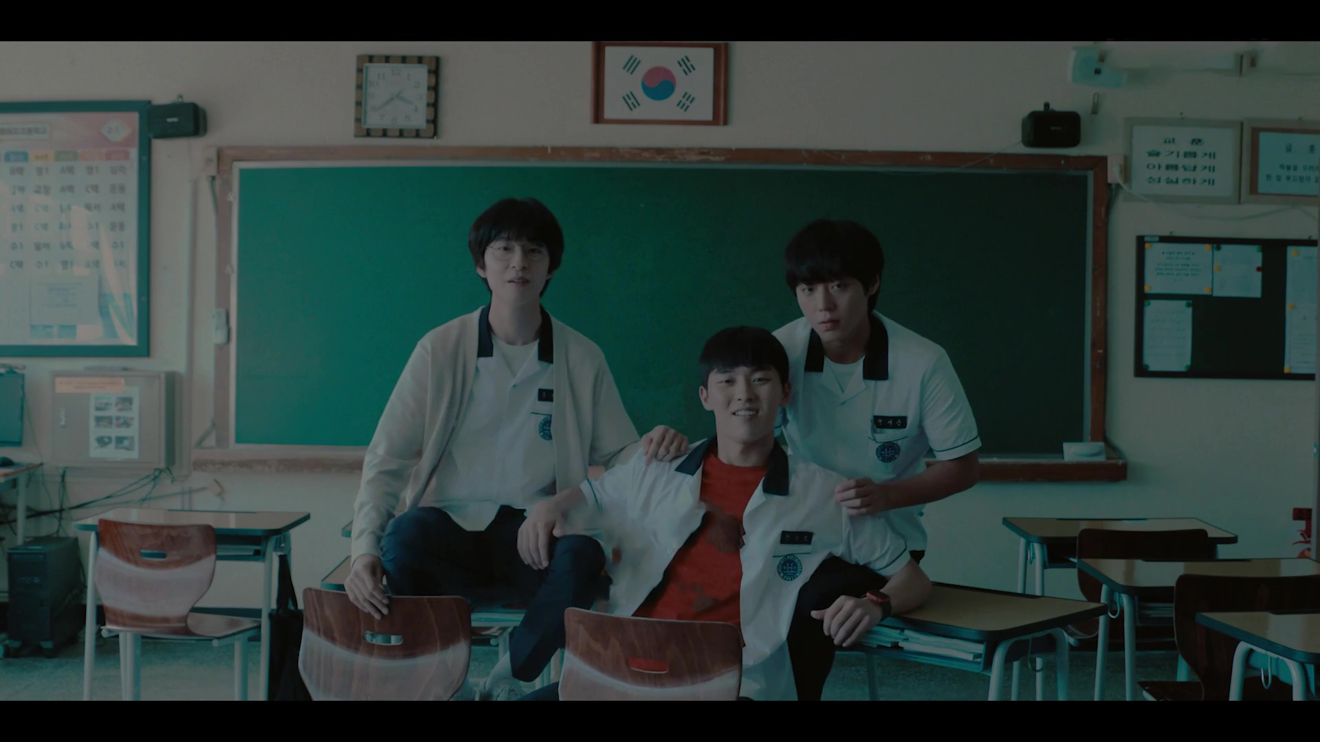 Weak Hero Class 2 Wallpapers - Wallpaper Cave