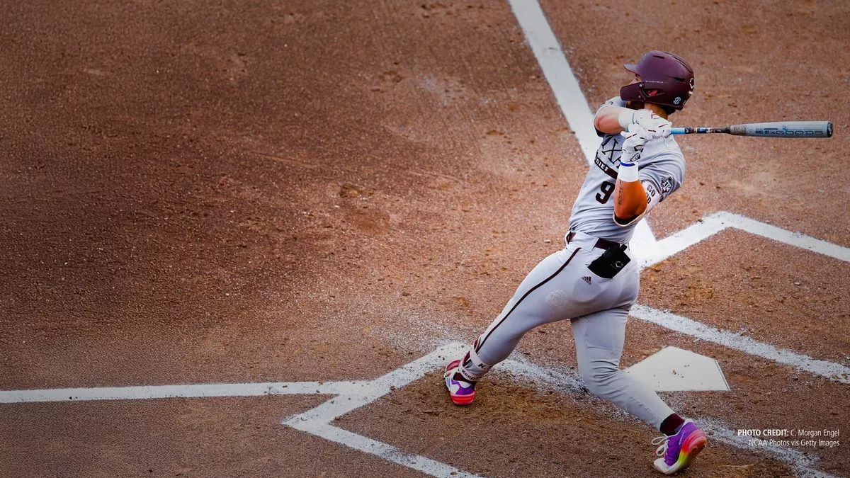 Softball Desktop Wallpapers - Wallpaper Cave