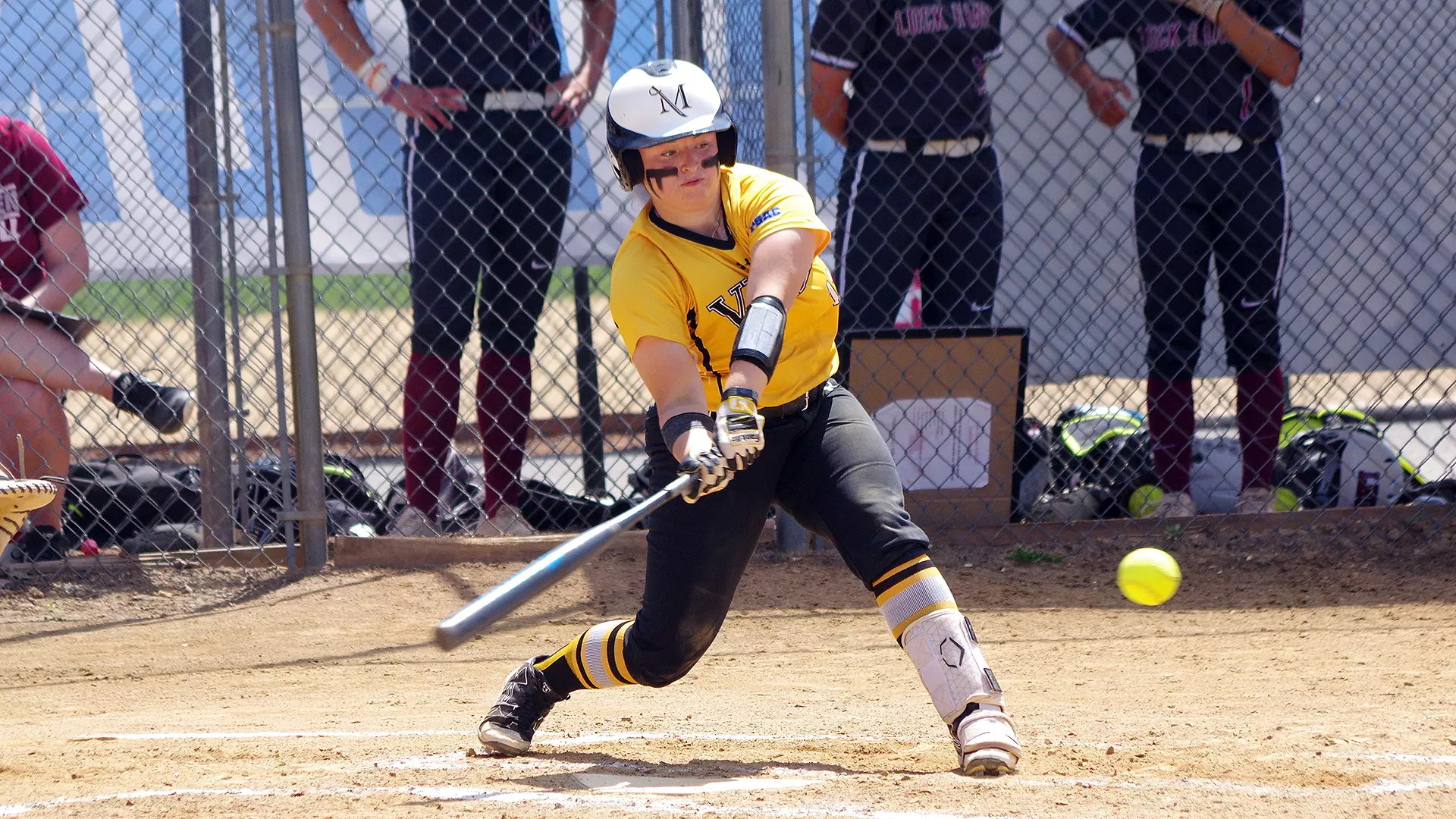 Softball Desktop Wallpapers - Wallpaper Cave