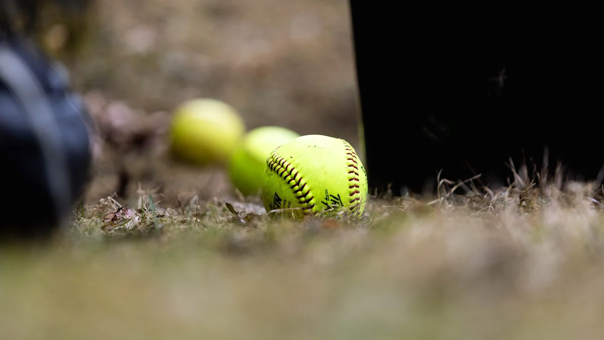 Softball Desktop Wallpapers - Wallpaper Cave