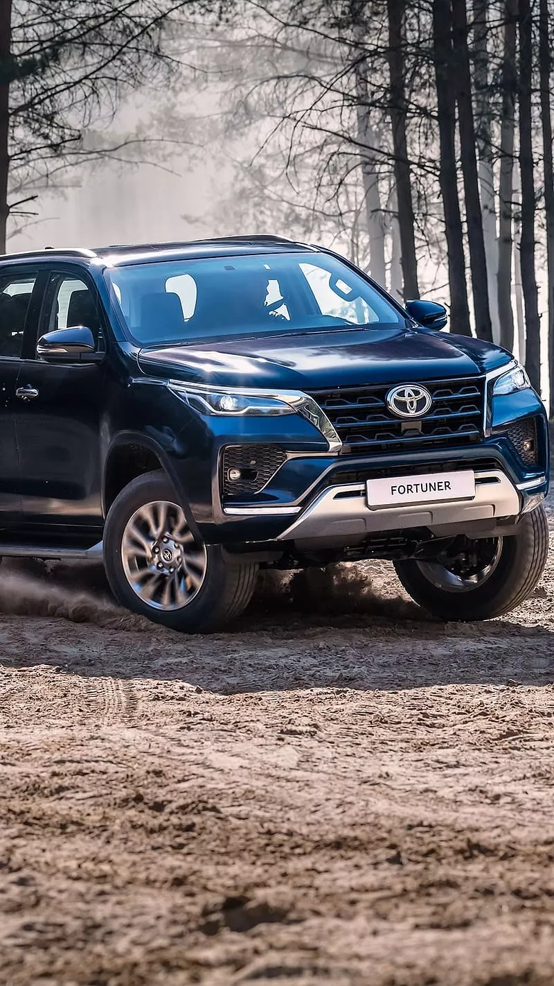 Toyota Fortuner Mobile Wallpapers - Wallpaper Cave