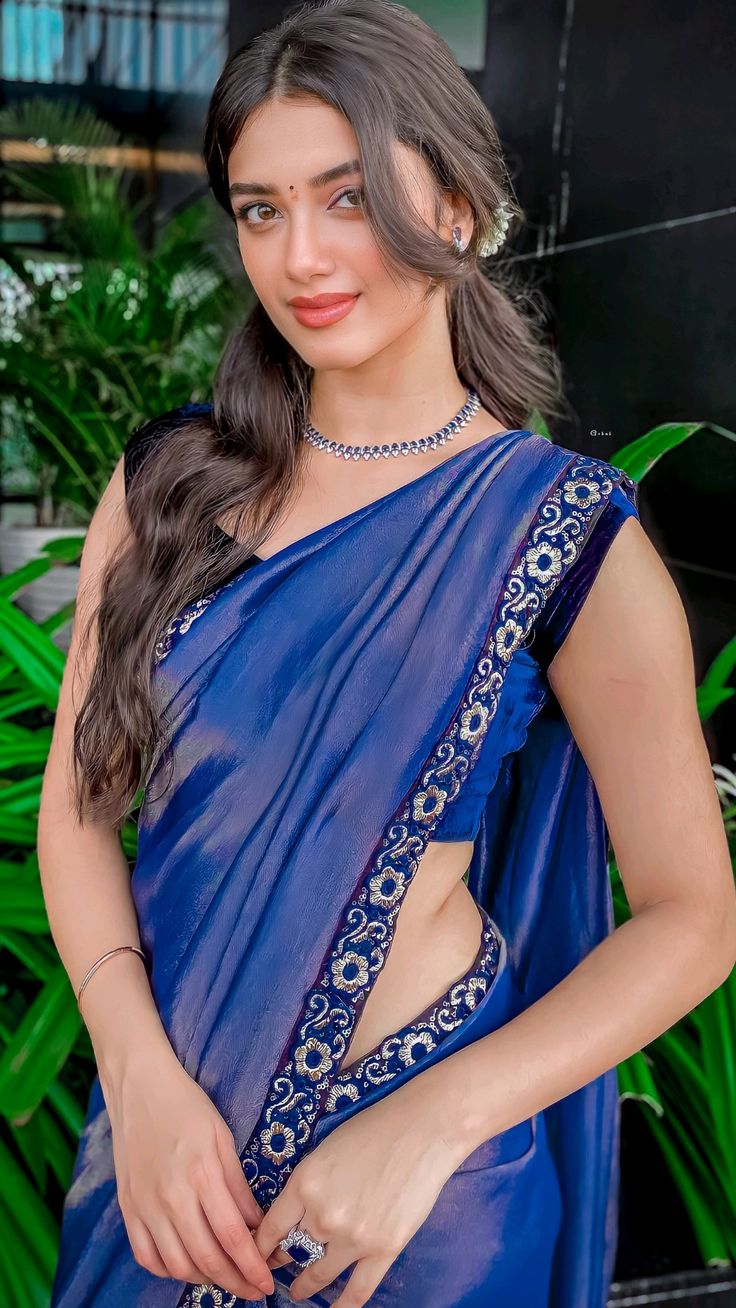 Bhagyashri Borse Wallpapers - Wallpaper Cave