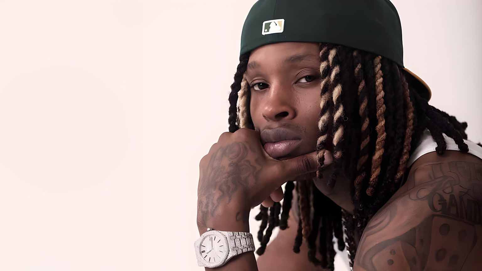 Rapper Desktop Aesthetic Wallpapers - Wallpaper Cave