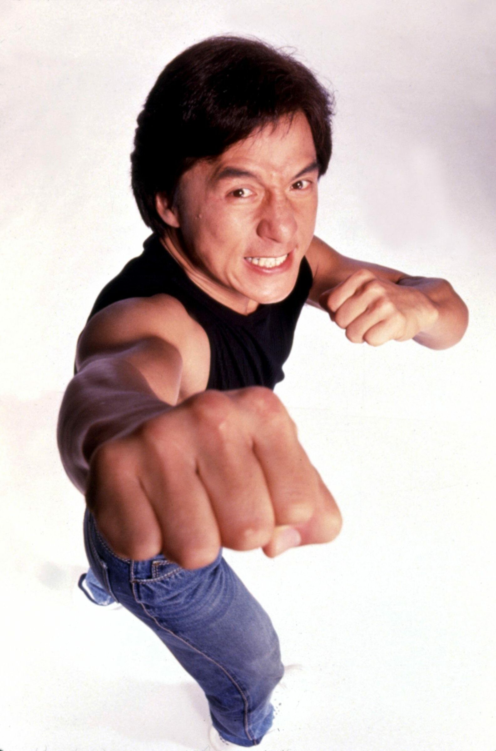 Jackie Chan Mobile Wallpapers - Wallpaper Cave