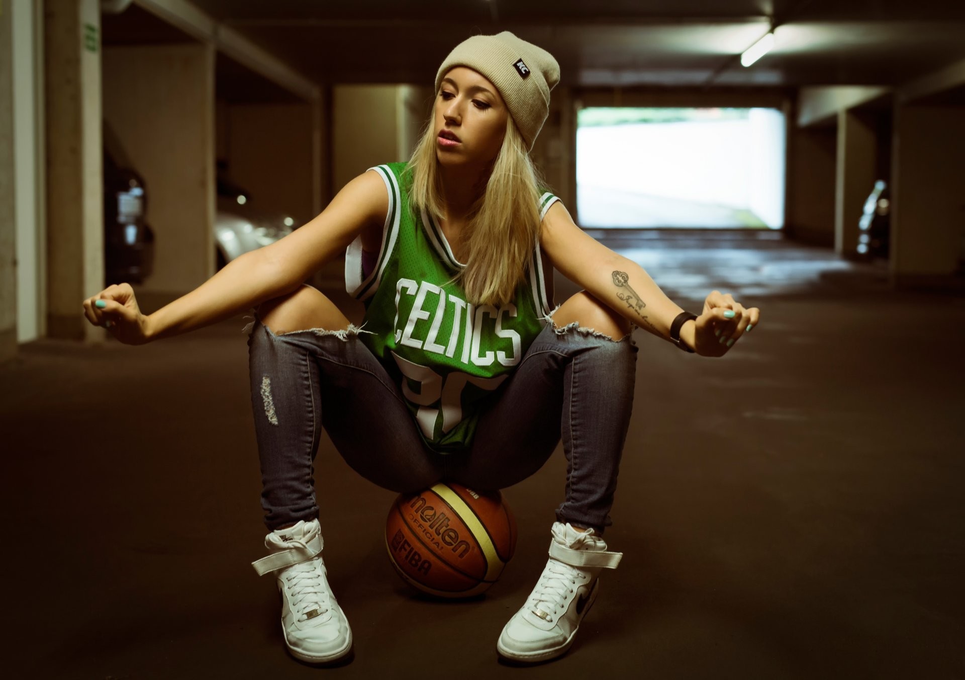 Basketball Girl Laptop Wallpapers - Wallpaper Cave