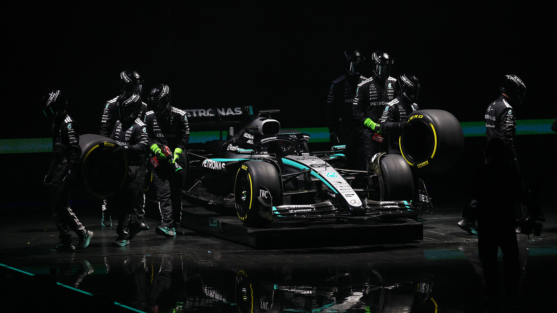 Black F1 Wallpapers - Wallpaper Cave