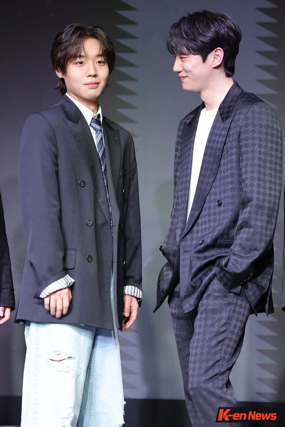 Weak Hero Class Wallpapers - Wallpaper Cave