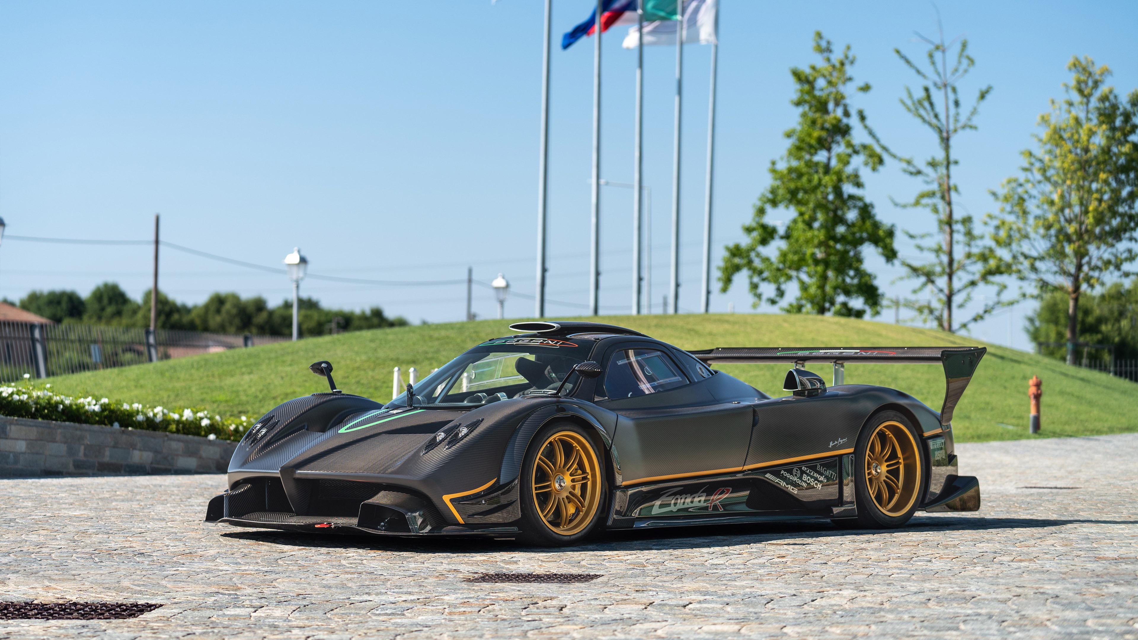 Pagani Cars Wallpapers - Wallpaper Cave