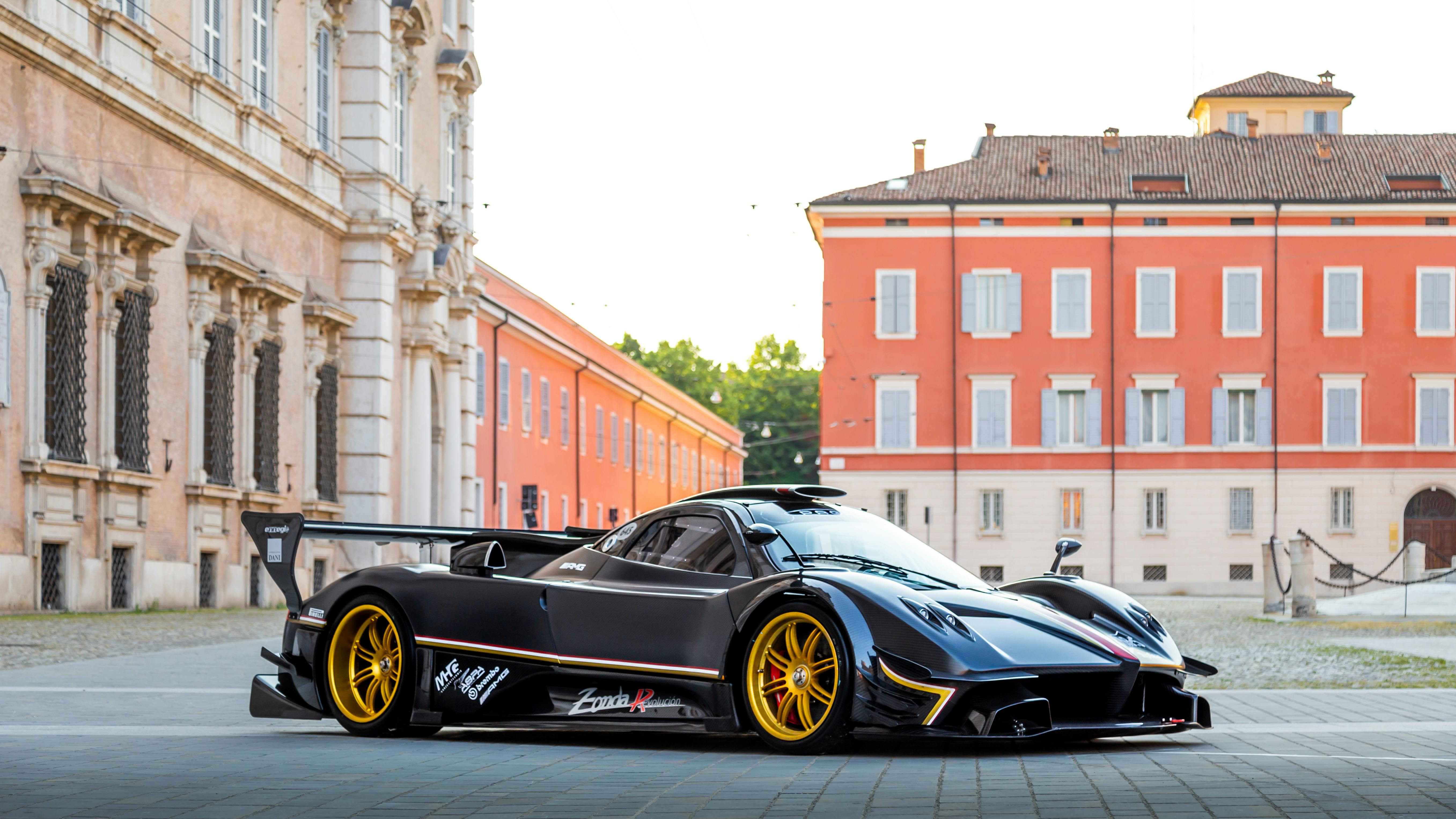 Pagani Cars Wallpapers - Wallpaper Cave