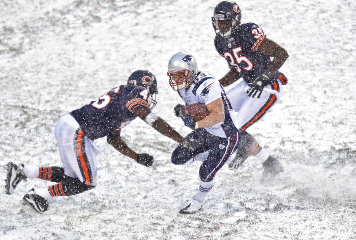 Football Snow Wallpapers - Wallpaper Cave